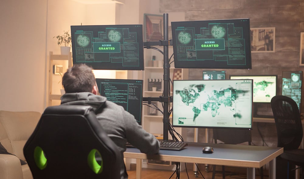 What is Social Engineering? Tips for Preventing Manipulative Tactics